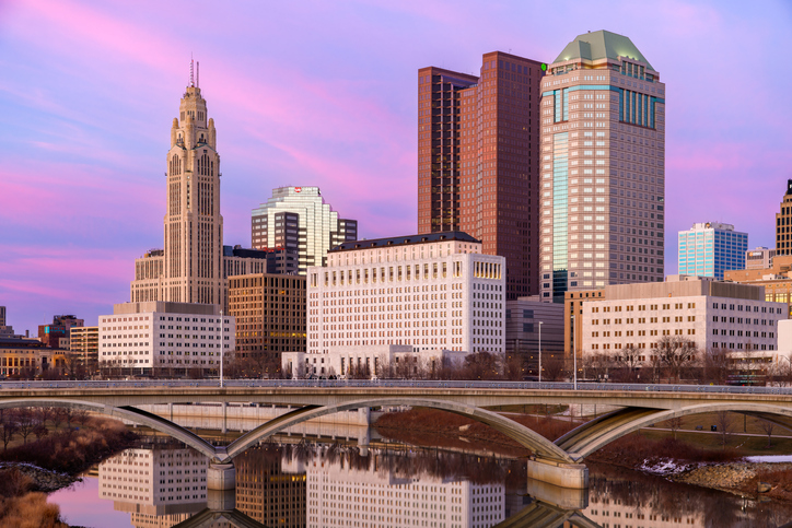 Listen Live - La Mega Columbus